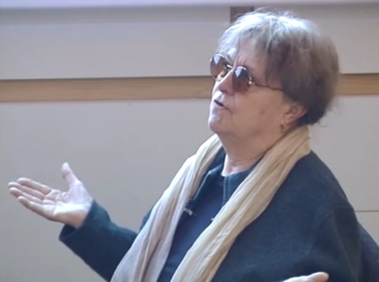 Michelle Stuart - Archives of Women Artists, Research and Exhibitions